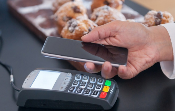 Benefits and Setup for Apple Pay| Lake Ridge Bank