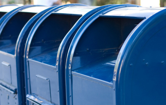 Five Ways to Reduce Your Reliance on the Mail| Lake Ridge Bank