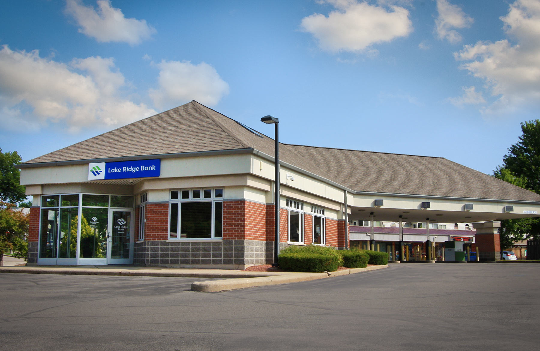 Cross Plains Motor Plus| Cross Plains, WI | Lake Ridge Bank| Lake Ridge ...