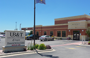 Oregon | Oregon, WI | Lake Ridge Bank| Lake Ridge Bank